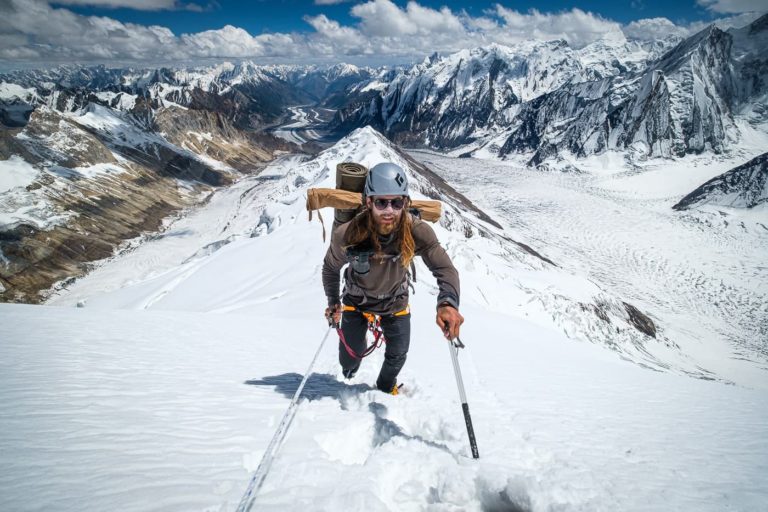 How to Start Mountaineering: A Beginner's Guide to Climbing